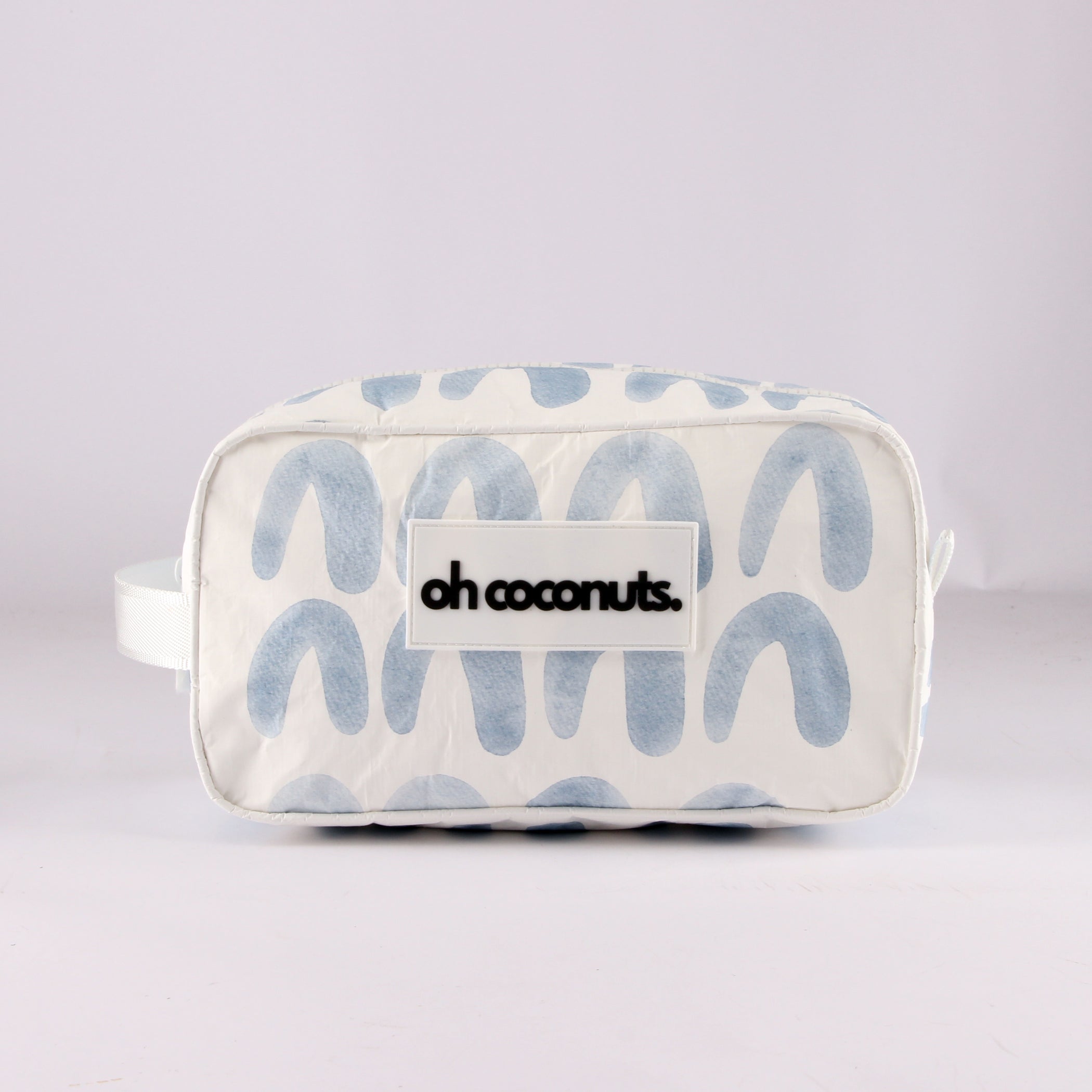 oh coconuts. water resistant beach and travel products